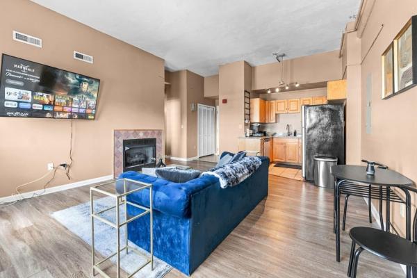 Downtown Cleveland 1br Walk To Playhouse Square - Cleveland, OH