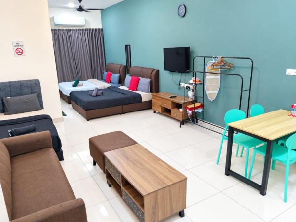 Budget Homestay Family Studio Klia & Klia2 - Sepang