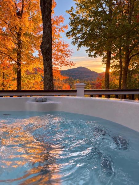Mountaintop Lookout With Hot Tub Under The Stars - Hunter Mountain, NY
