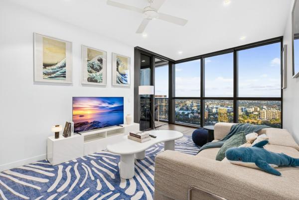 Sky High At Queens Wharf 1b1b Pool And Gym - Brisbane