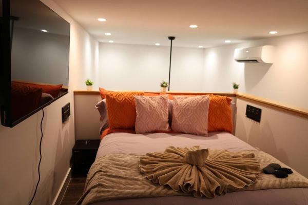 Stylish And Modern Guesthouse In Downtown Durham - Chapel Hill, NC
