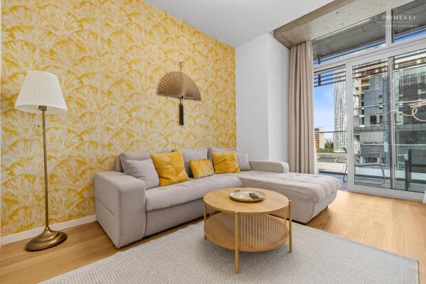 Up-site Floreasca - 1-bedroom With Parking & Spa Access - București