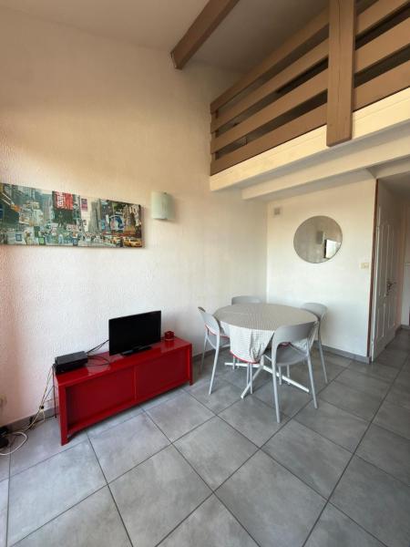 Palavas - Plage à Pied, Terrasse, Piscine Saisonnière Et Parking Privé - Palavas-les-Flots