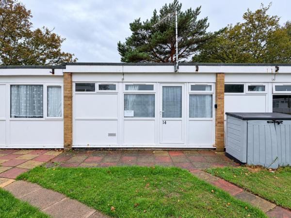 Cosy Chalet In Norfolk Nearby Hemsby Beach Ref 00014ba - Winterton-on-Sea
