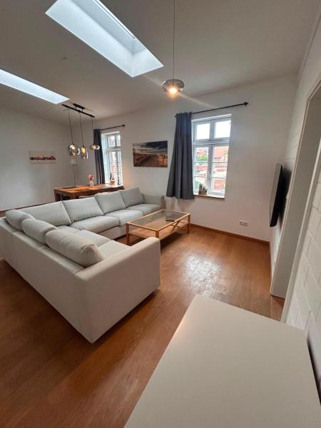 Ruhige Altstadtwohnung Mit Balkon Und Stellplatz - Wismar