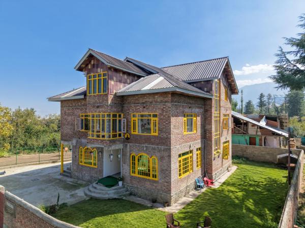 Yaarana Himalayan Nest - Tanmarg, Gulmarg - Gulmarg