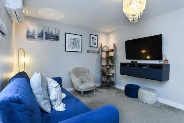 2-bed Home With Parking Near Trent Bridge - Nottingham