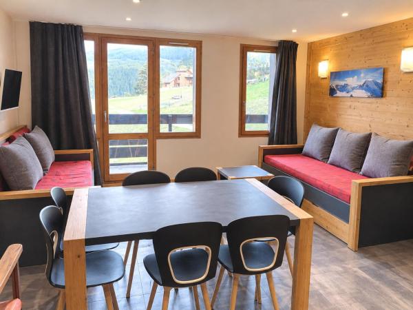 Appartement Spacieux Rénové Avec Parking Et Animaux Admis - Fr-1-181-1916 - Les Coches