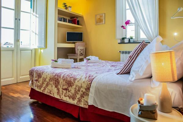 Lucca Apartment With Private Furnished Terrace - Lucca