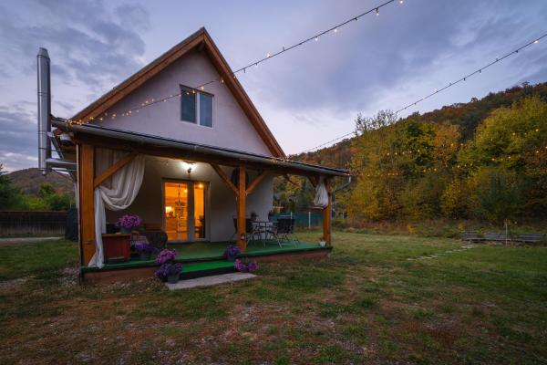Mountain Cozy Home - Zetea