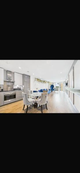 Luxury 2 Bed - Chelsea
