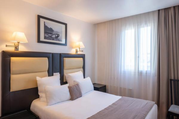 Hotel Cosmotel Marais République Paris - Gennevilliers