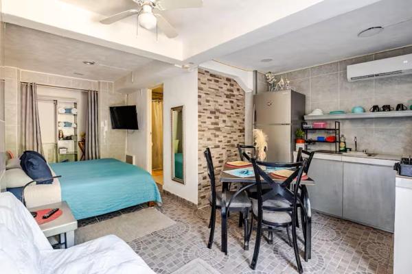 Caribbean Apartment In Private Area - Cancún