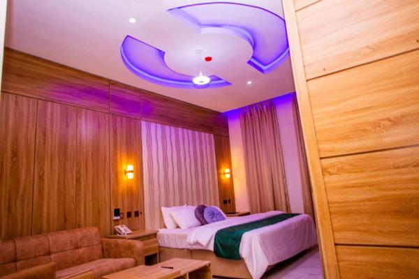 Greenview Hotel And Apartments - Nigeria