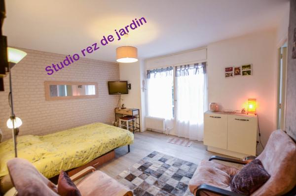 Le Montcalm, 27 M2, Rez De Jardin, Parking Gratuit - Lac du Bourget