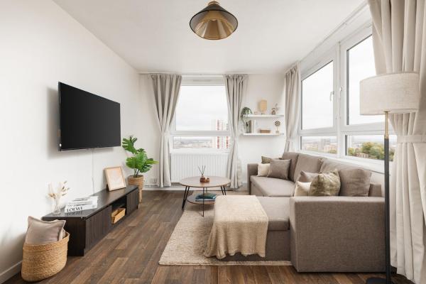 New! Light-filled & Cosy 2br Flat - Woolwich - Ilford