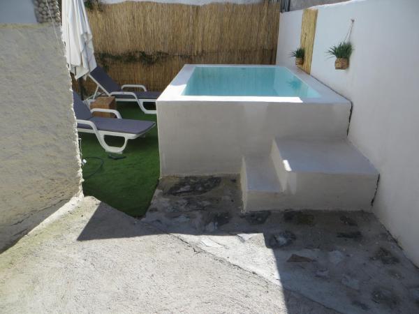 Villa António I Rural Retreat With Private Pool - Valpaços