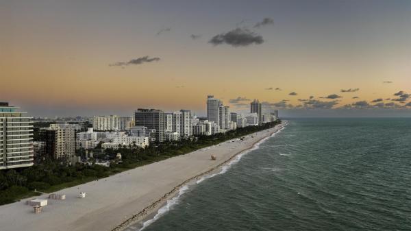 Hilton Garden Inn Miami South Beach - Miami Beach