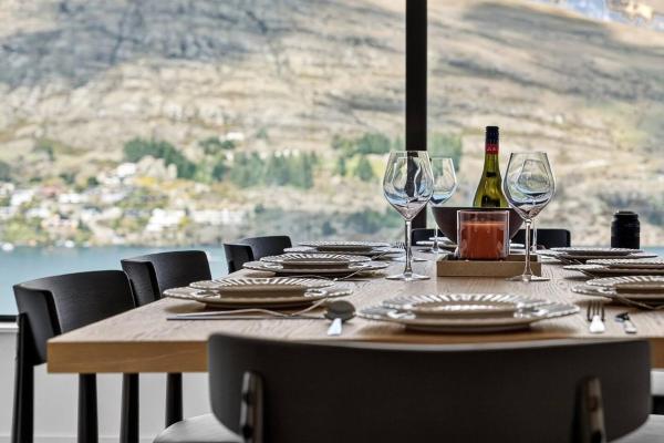 Golden Terrace Sanctuary Scenic Lakeview Retreat - Queenstown