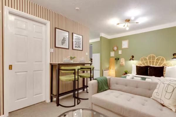 Stylish And Modern Studio Flat Free Parking - Pass The Keys - Cambridge