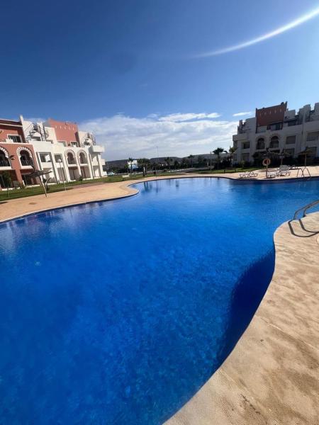 Appartement Familial 2 Chambre - Piscine à La Marina Saidia - Saïdia