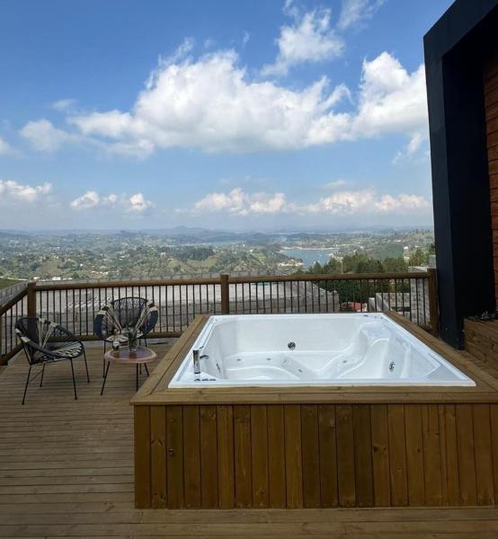 Cabaña Resort Montecielo - El Peñol, Guatapé - Peñol