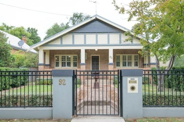 The Oaks On March Stunning & Elegant Cbd Home - New South Wales