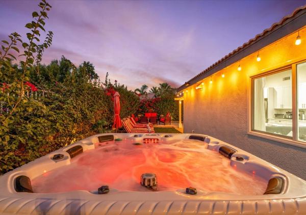 The Coachella Gem Weekly Discounts - Coachella, CA