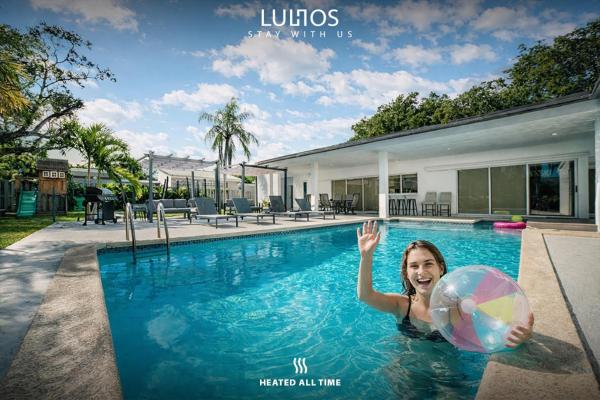 Modern Retreat - Game Room Playground Pool & Bbq - Cutler Bay, FL