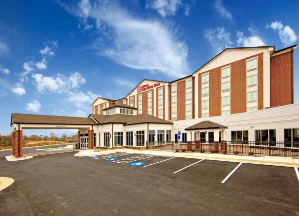 Hilton Garden Inn Martinsburg - Shenandoah National Park