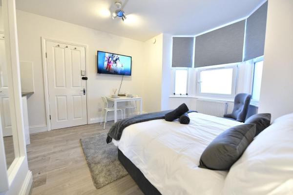 Stylish Studios By Luxestays Fulham - Harrow