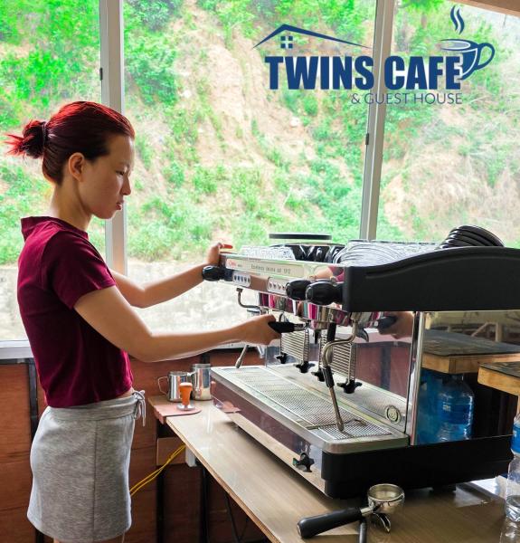 Twins Cafe And Guest House - Nepal