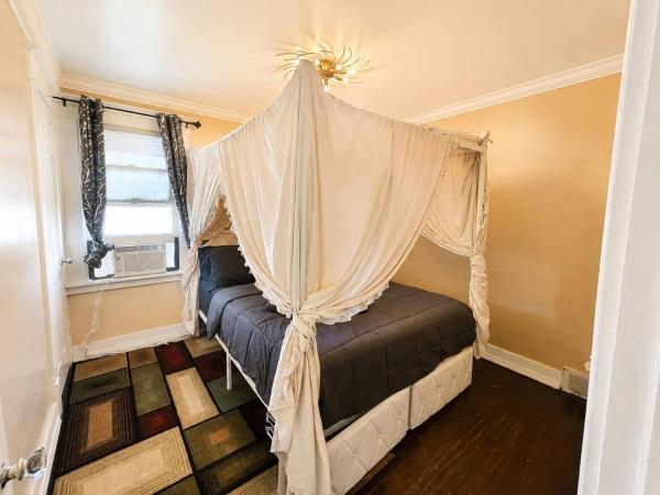 Spacious 2br Pet Friendly Free Parking - Buffalo, NY