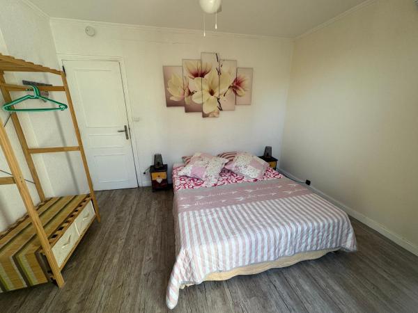 Chambre Climatisée Et Salle De Bain Indépendantes à 200m De La Plage De Fabrégas - Toulon