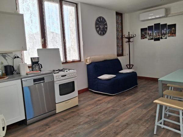 Bel Appartement Fonctionnel,2 Grandes Chambres Separer Plus Un Bz,wi Fi,clim - Digoin
