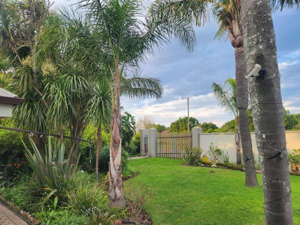 15 On The Hops Guesthouse - Victoria Bay