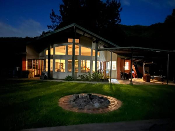 Cedar Creek Harmony Retreat Bnb & Spa - Brisbane