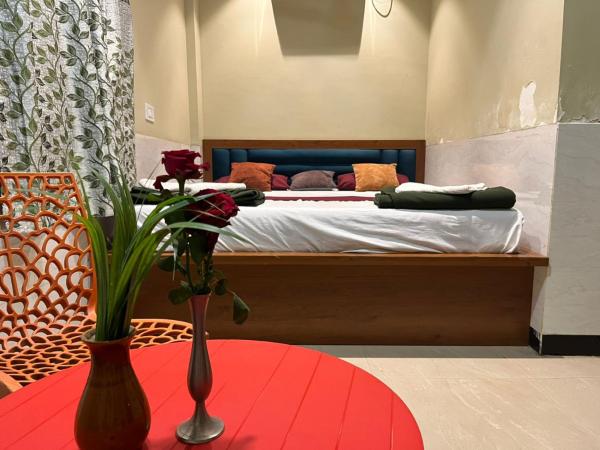 Hotel Sun Lodging - Thane