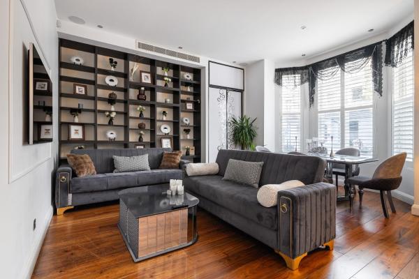 დ Three Bed Apt With Patio In Famous Chelsea დ - Harrow