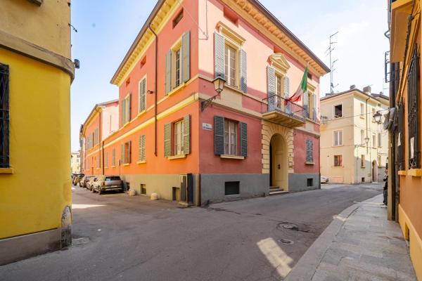 Palazzo Palazzi Trivelli - Reggio Emilia