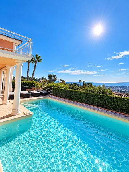 Modern 3-bedroom Villa - Pool & Sea View - Mouans-Sartoux