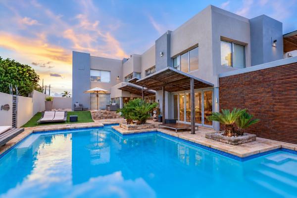 Nine On Uys Street B & B - Jeffreys Bay