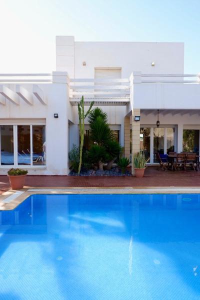 Modern Vila With Garden And Swimming Pool - Mirleft