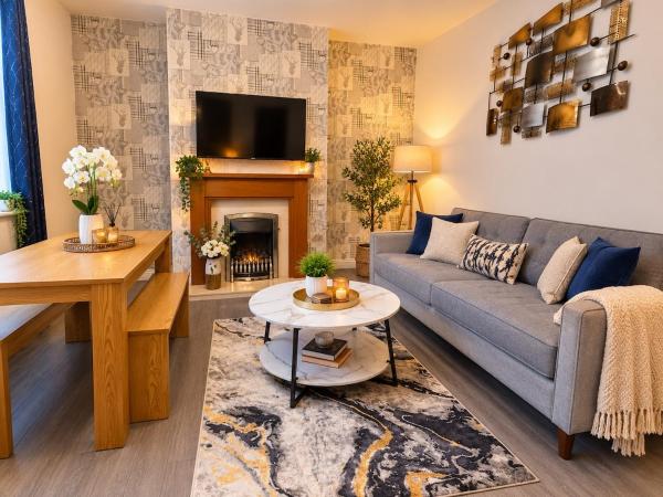 Noble 4bdr Home With Free Parking - Newport