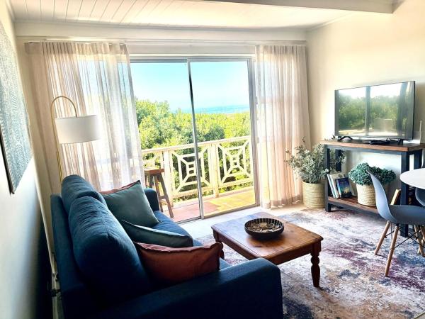 No 9 Beach Club - Hermanus