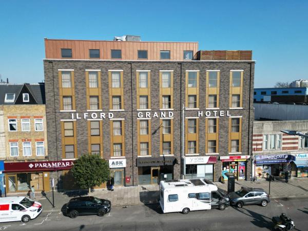 Ilford Grand Hotel - Enfield, UK
