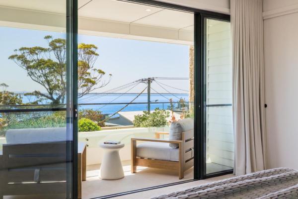 Gloucester Escape, 37a Gloucester St - Stunning Duplex With Fabulous Water Views - Nelson Bay