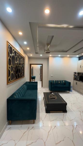 One Bed Full Luxury Apartmnet For Rent (Daily And Weekly Basis) - Lahore