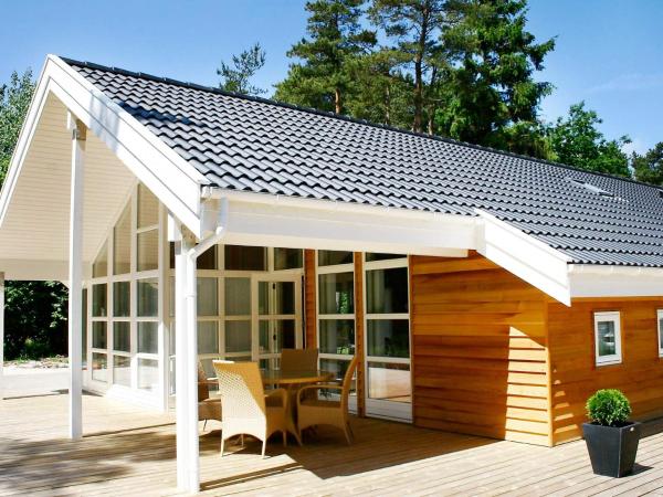 5 Star Holiday Home In Aakirkeby - 덴마크