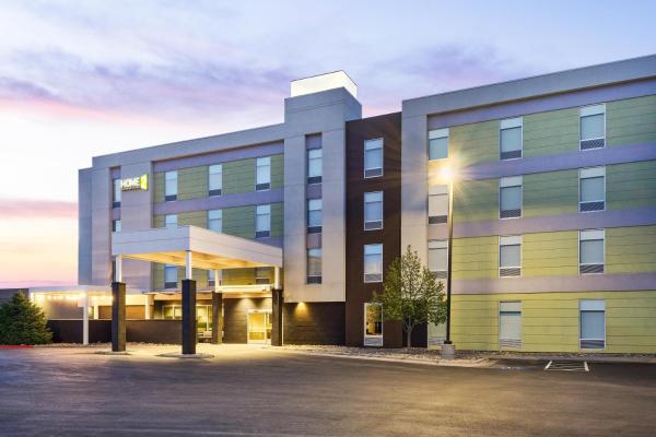 Home2 Suites By Hilton Rapid City - Rapid City, SD